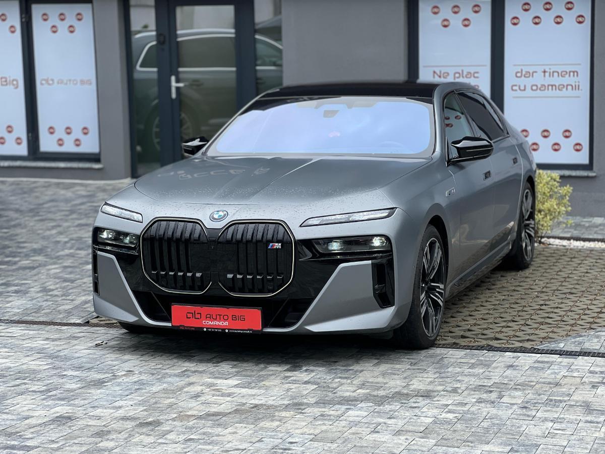 BMW i7 xDrive M70 — Auto Big